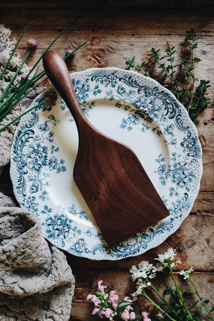 Ready-to-Ship Spatulas, Spurtles + Spreaders – Old World Kitchen